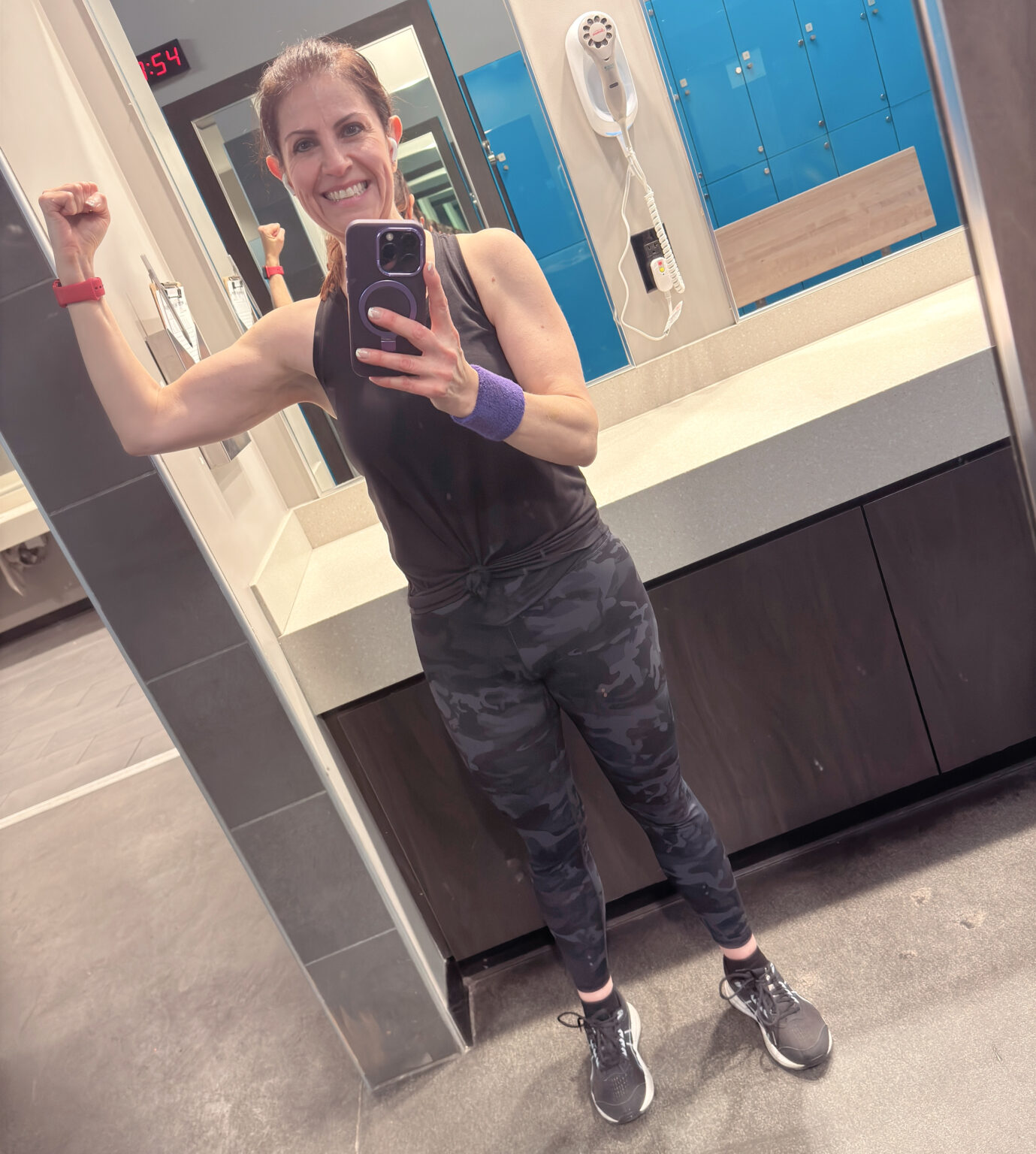 From Pain to Power: The Inspiring Story Behind Julia’s 75-Pound Weight Loss